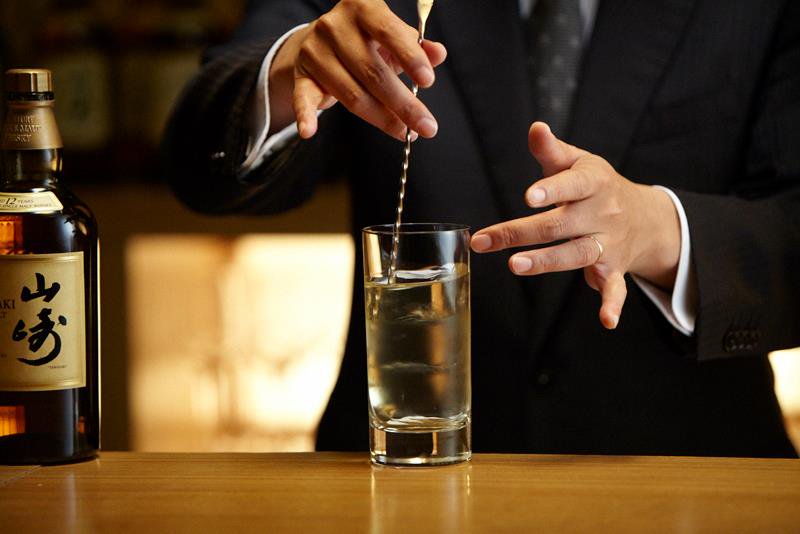 Modern Japanese highball: Mizuwari highball ri-distillato